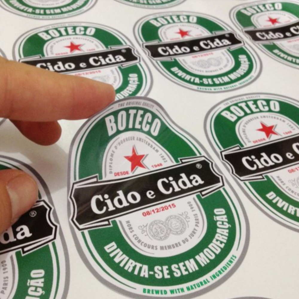 ETIQUETAS E ADESIVOS C/ CORTE ELETRÕNICO Adesivo Plástico (Vinil) 4x0 Tamanho mínimo de 3cm ...